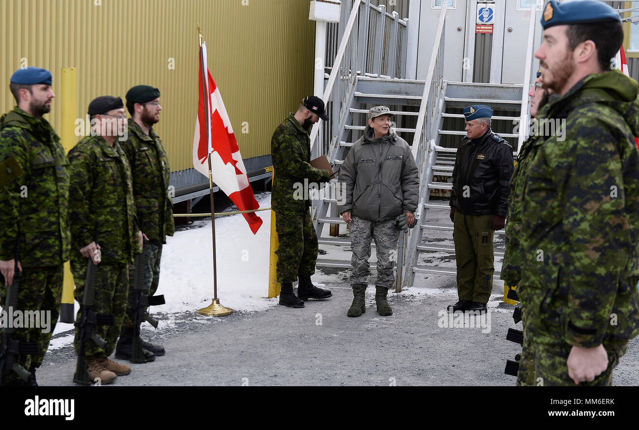 Canadian forces station alert hi-res stock photography and images - Alamy