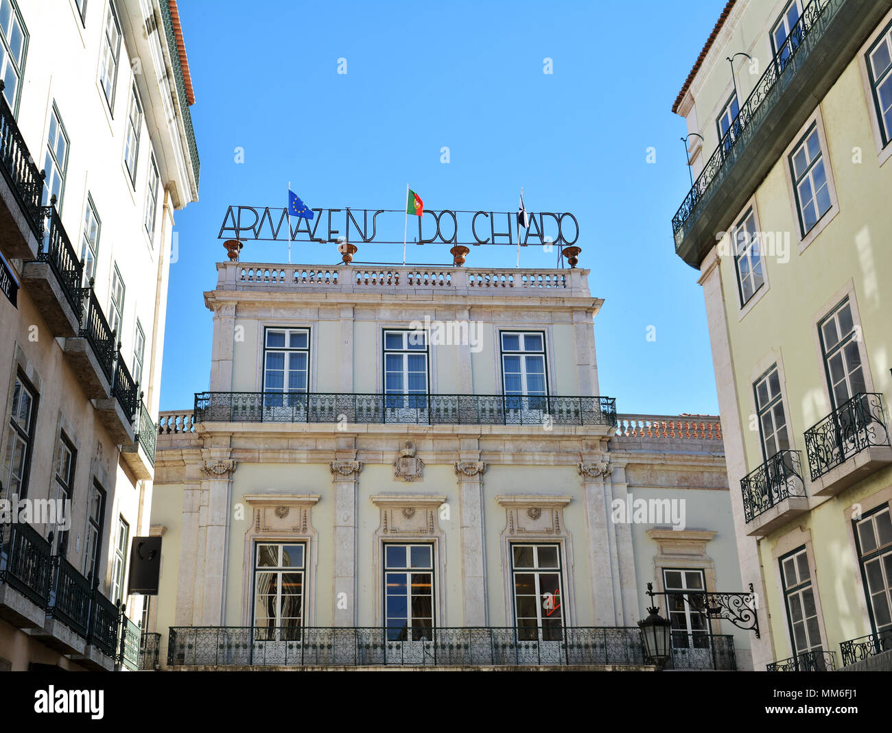 Armazens do chiado hi-res stock photography and images - Alamy