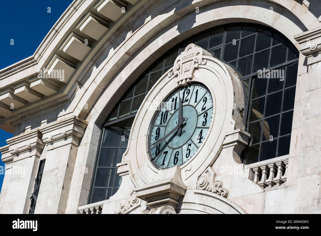 LISBON, PORTUGAL - OCTOBER 30, 2017. Time Out Market exterior clock, a ...