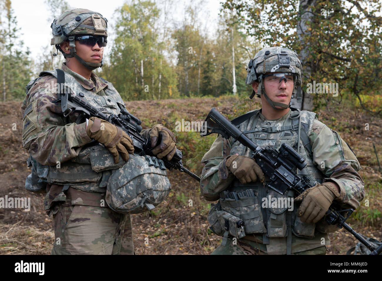Soldiers assigned to Charlie Company, 1st Battalion, 5th Infantry ...