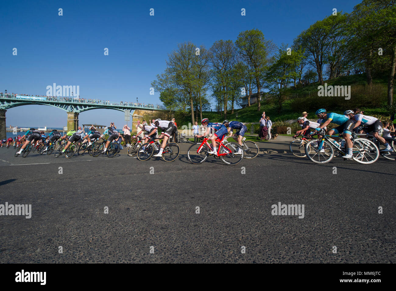 Cycle de location hi-res stock photography and images - Alamy