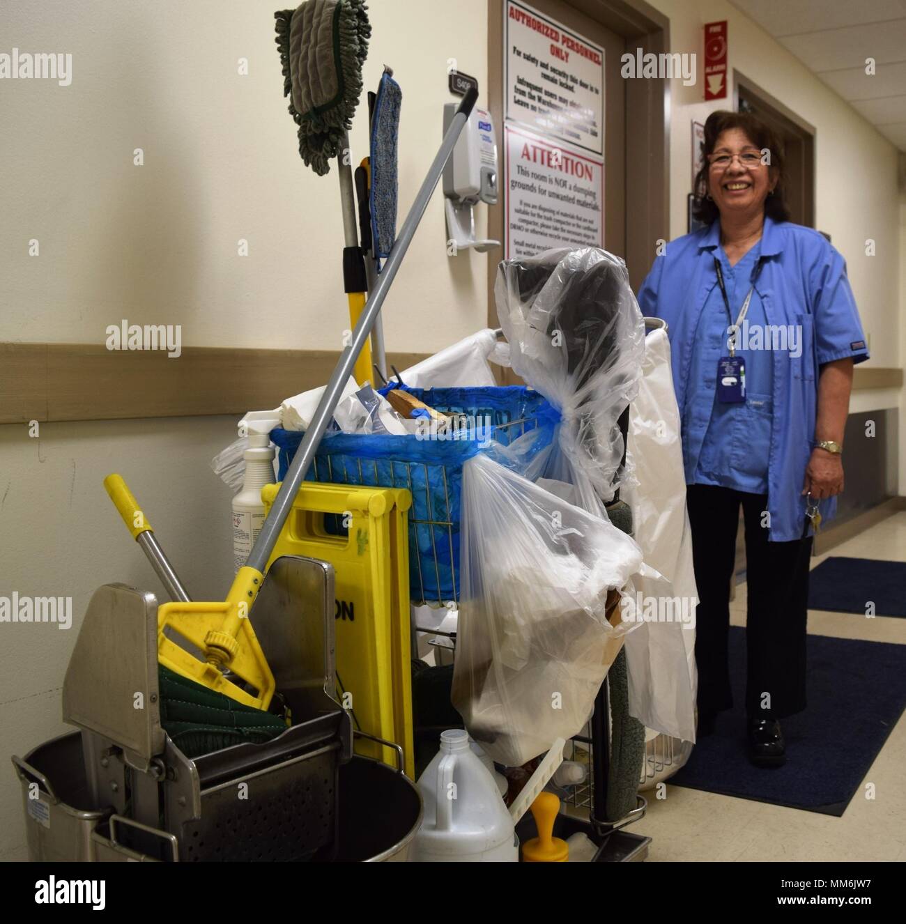 Hosuekeeping hi-res stock photography and images - Alamy