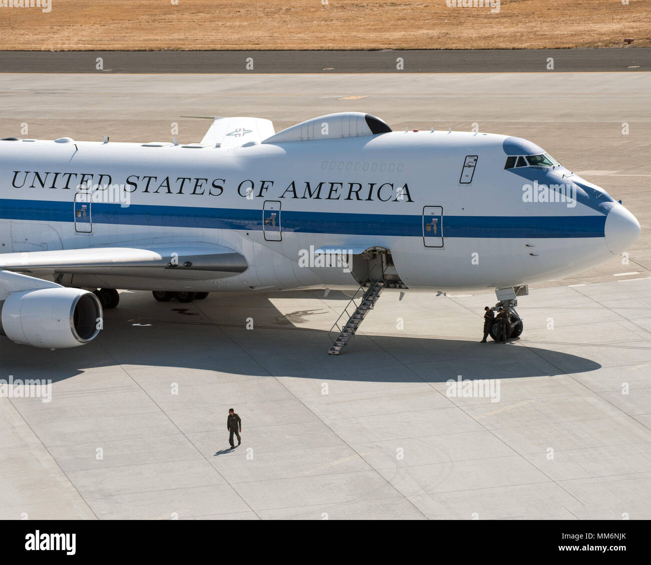 An E-4B aircraft sits on the tarmac at Travis Air Force Base, Calif ...