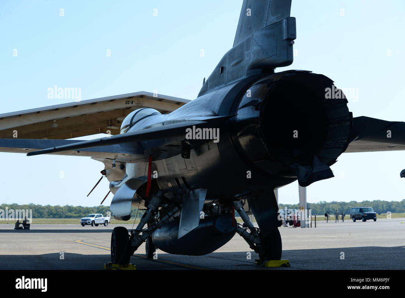 An F-16 Fighting Falcon from Shaw Air Force Base, S.C., rests on the ...