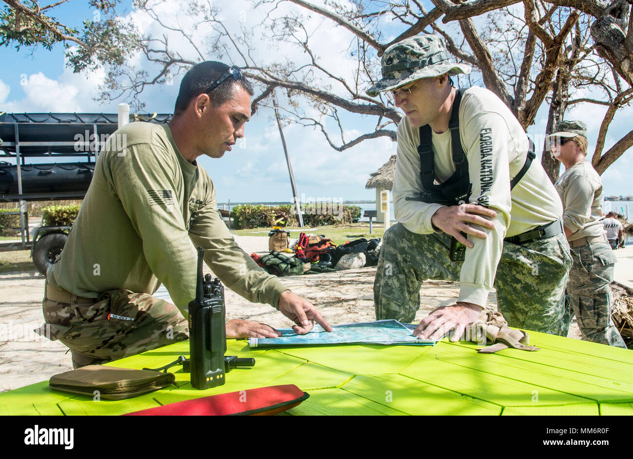 Recon Two Team Leader, Sgt. 1st Class Jose Bujuan (left) and Team Five ...