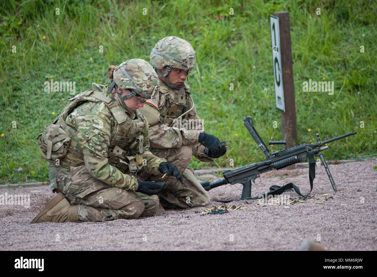 U.S soldiers of 1/501st ARB conduct M249 Qualification Sept. 12, 2017 ...