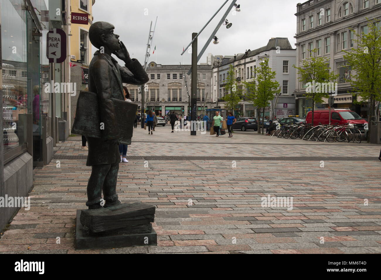 The echo cork hi-res stock photography and images - Alamy