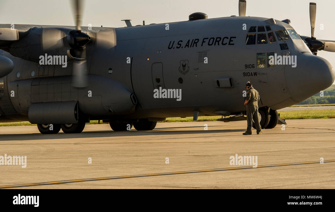 910th amxs hi-res stock photography and images - Alamy