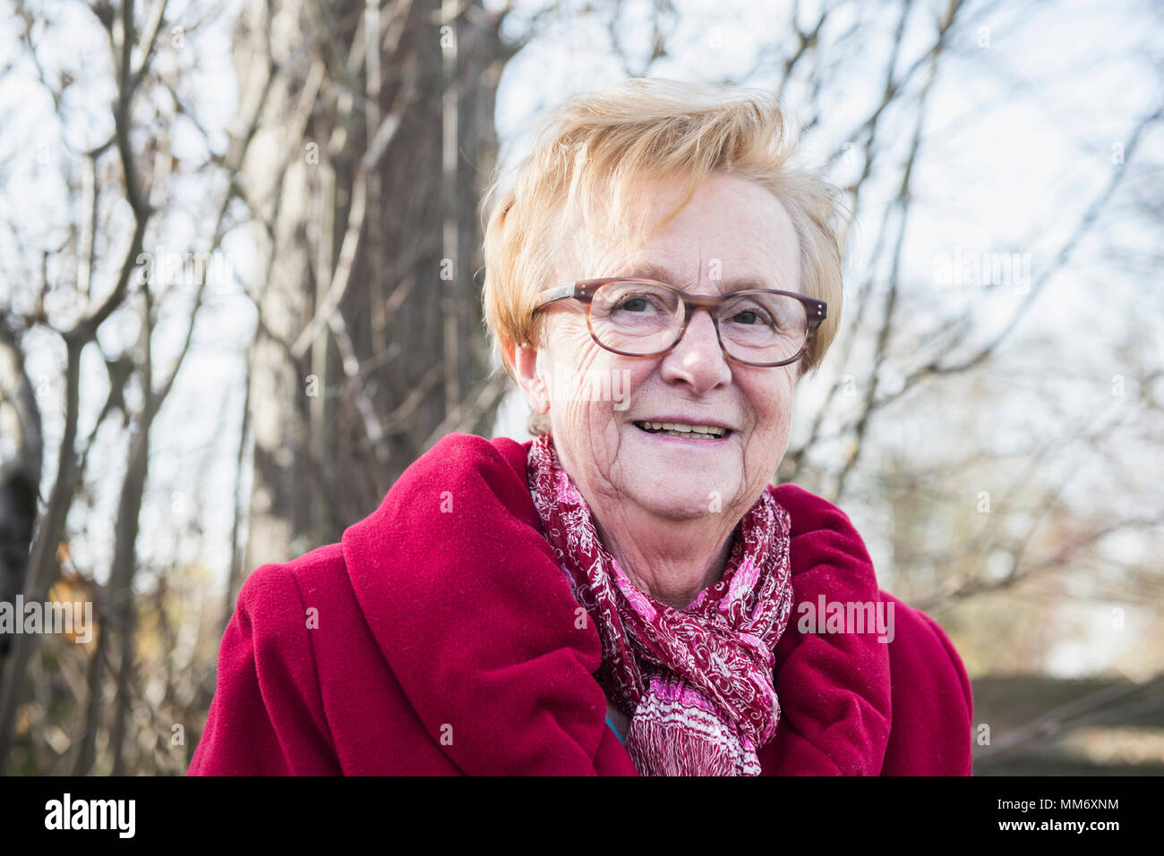Portrait of old woman smiling Stock Photo - Alamy