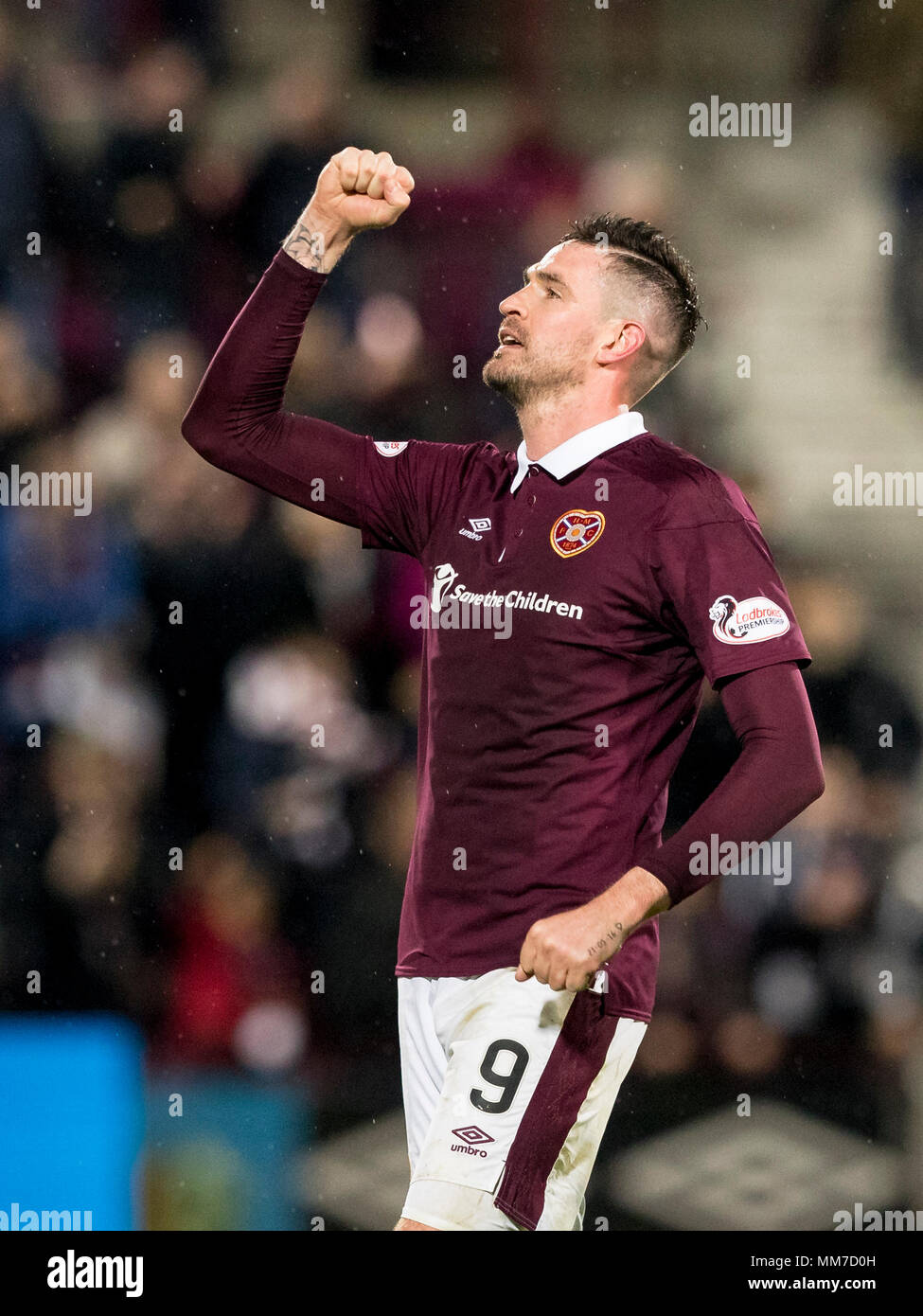 Kyle lafferty heart hi-res stock photography and images - Alamy