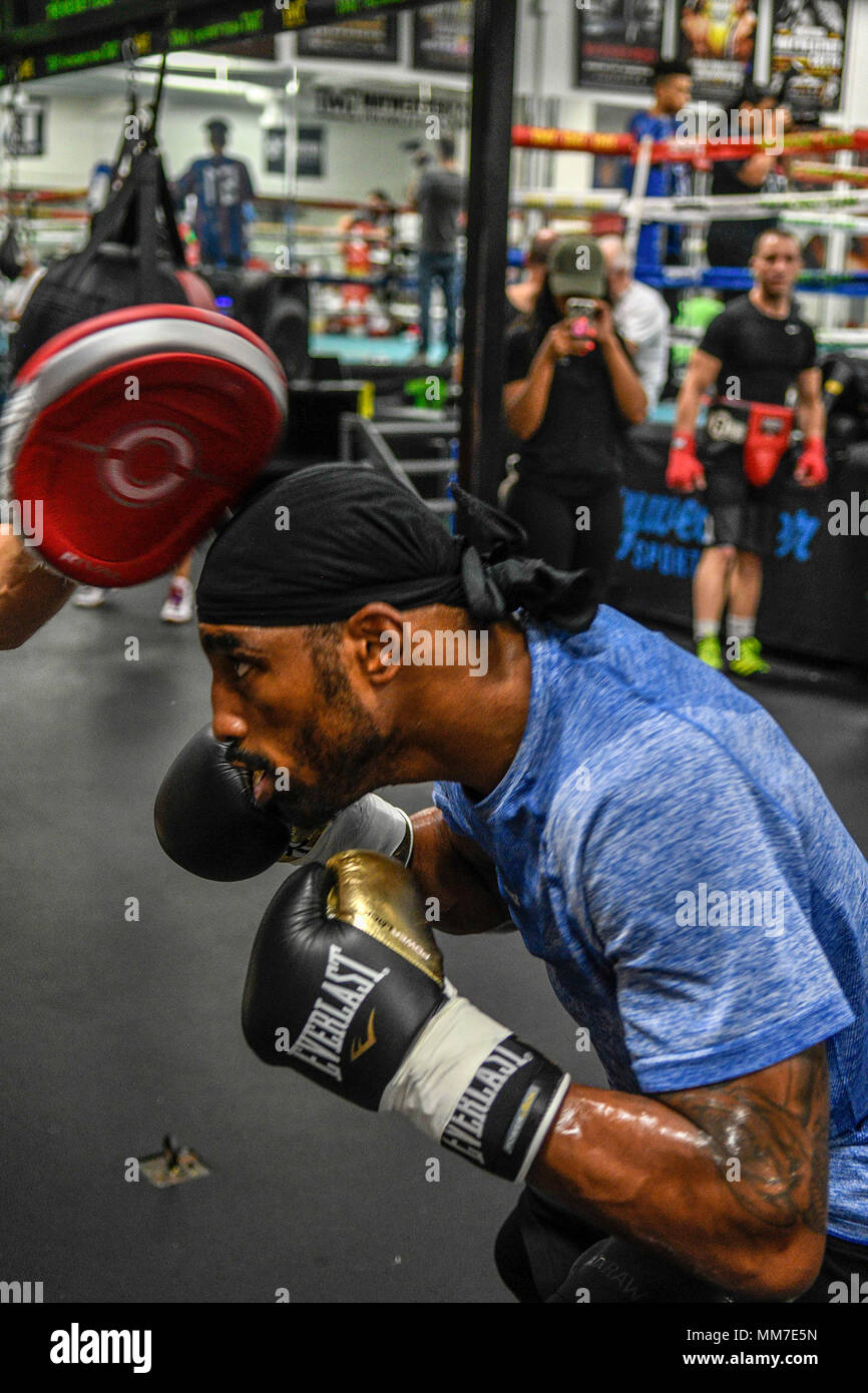 Jleon hi-res stock photography and images - Alamy