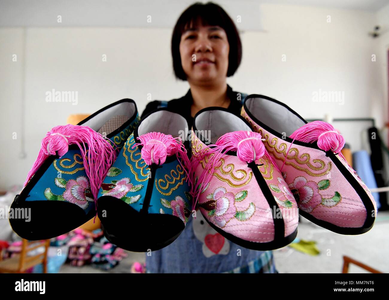 Opera props hi-res stock photography and images - Alamy
