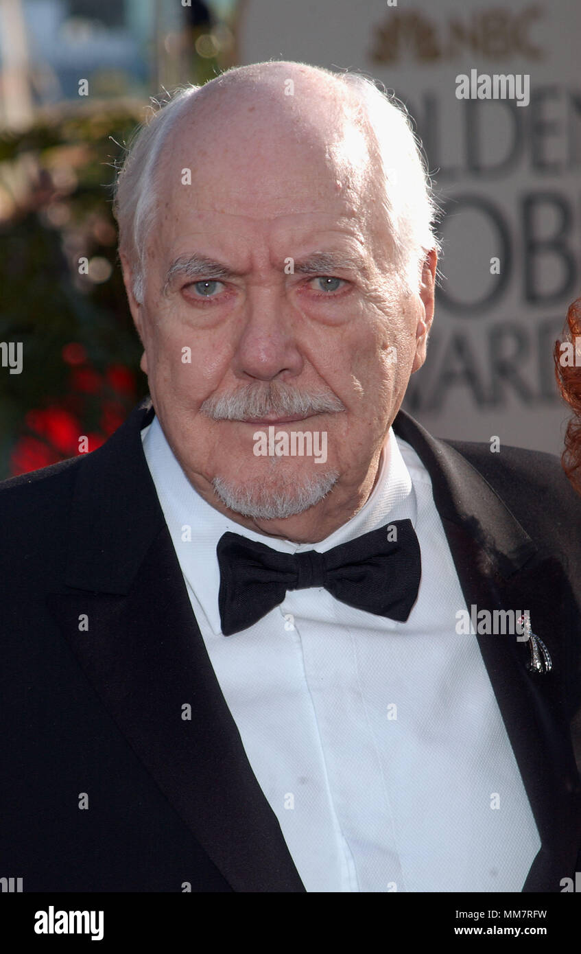 Robert Altman arrives at the 59th Annual Golden Globe Awards at the ...