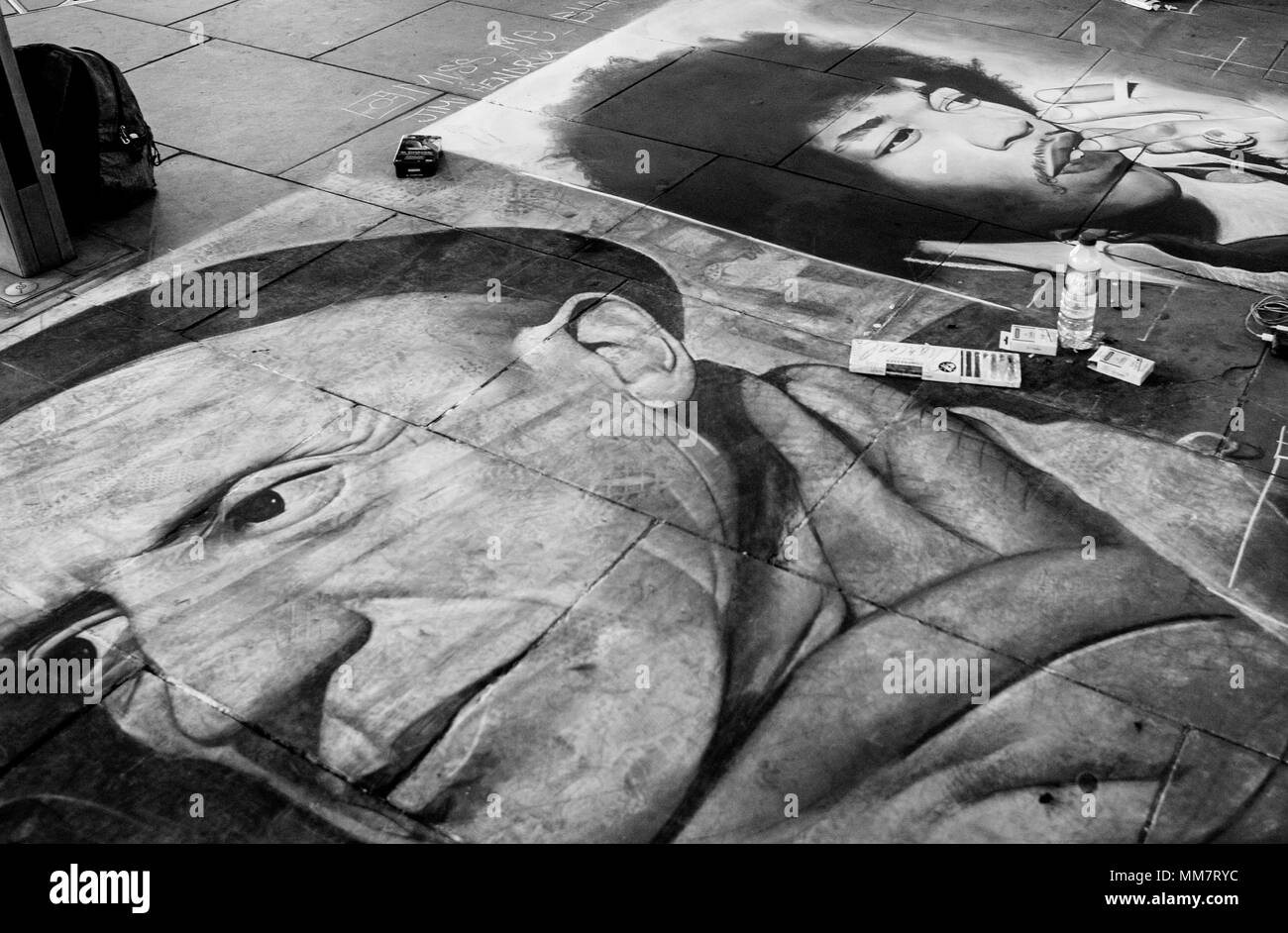 Street Painting Of Pablo Picasso Piccadilly Circus London UK Stock ...