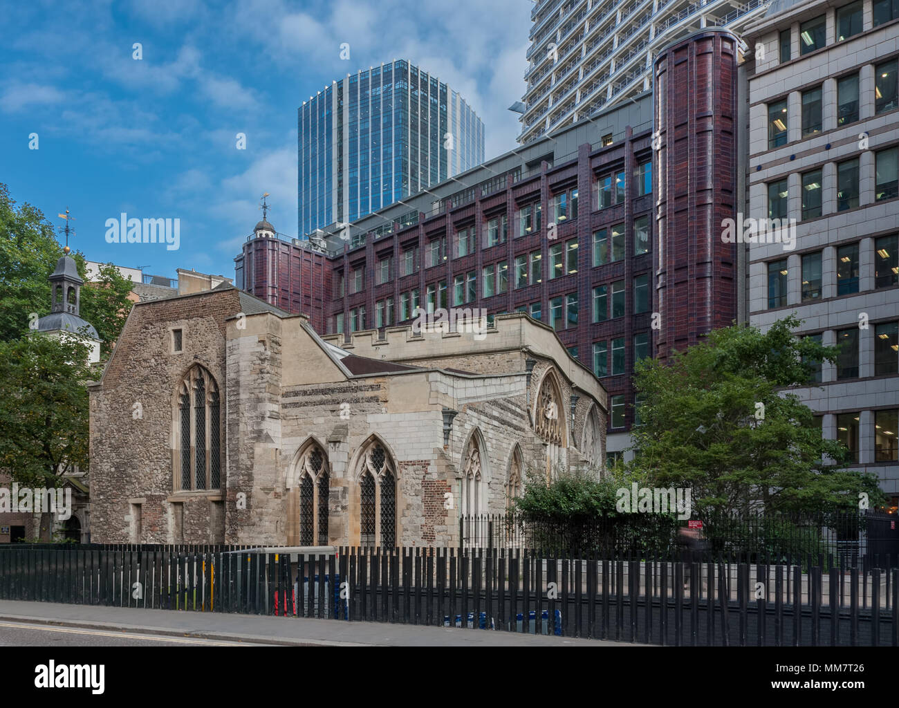 St helens bishopsgate hi-res stock photography and images - Alamy