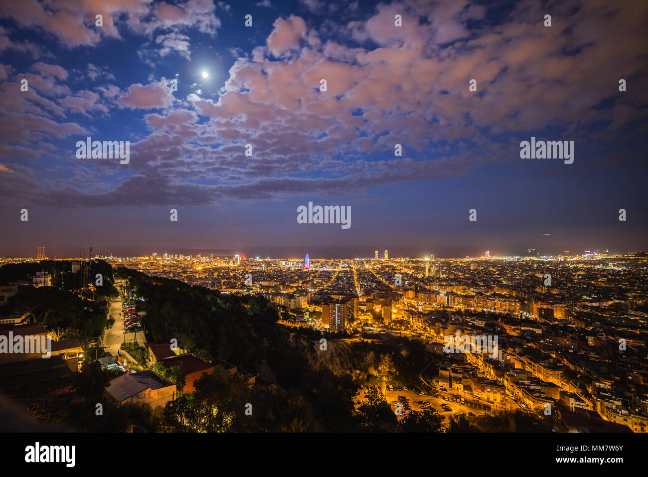 Night in beautiful Barcelona. Cityscape viewpoint from Bunkers del ...