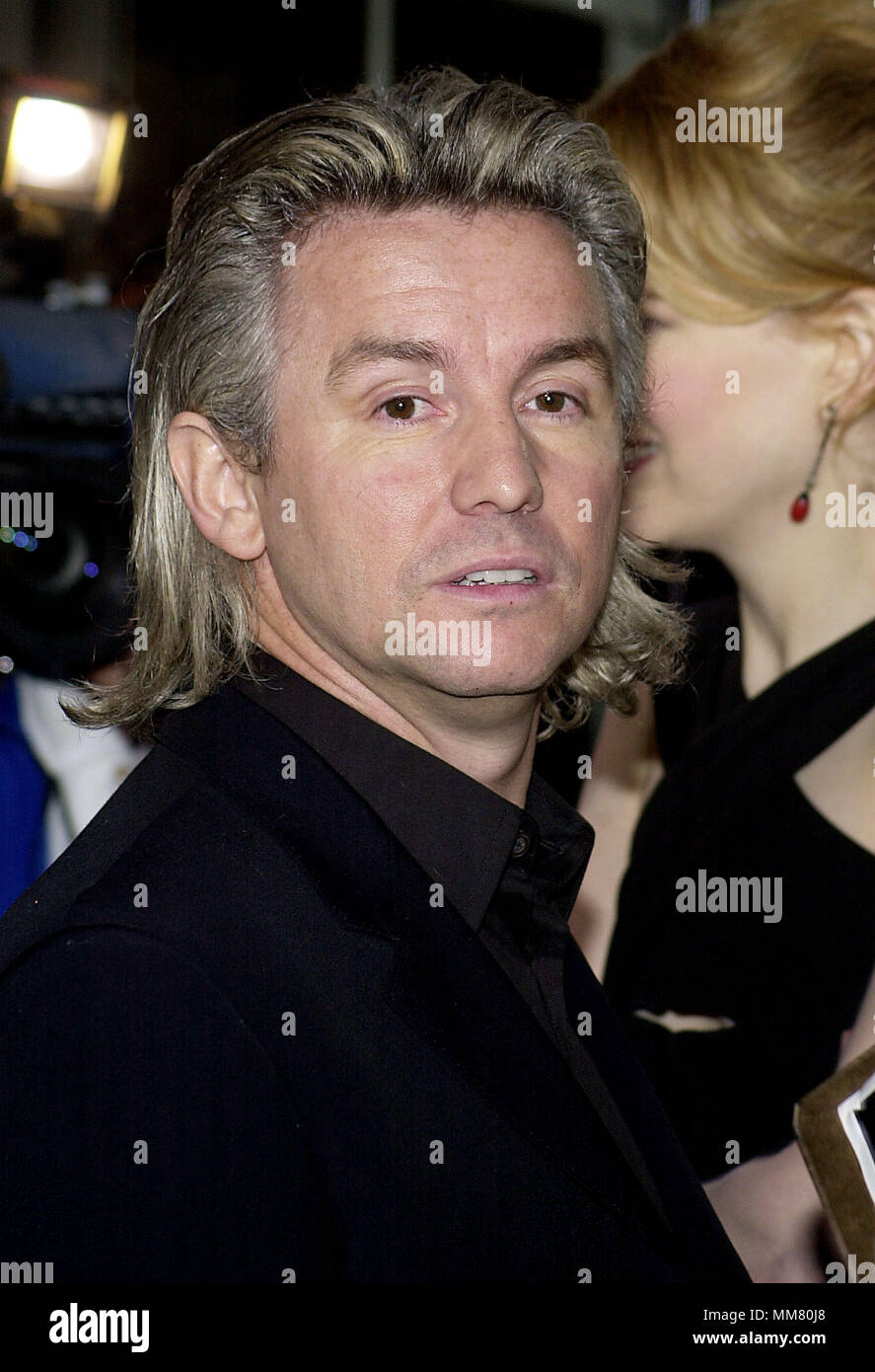 Baz Luhrmann - dir. - arriving at the premiere of MOULIN ROUGE at the ...