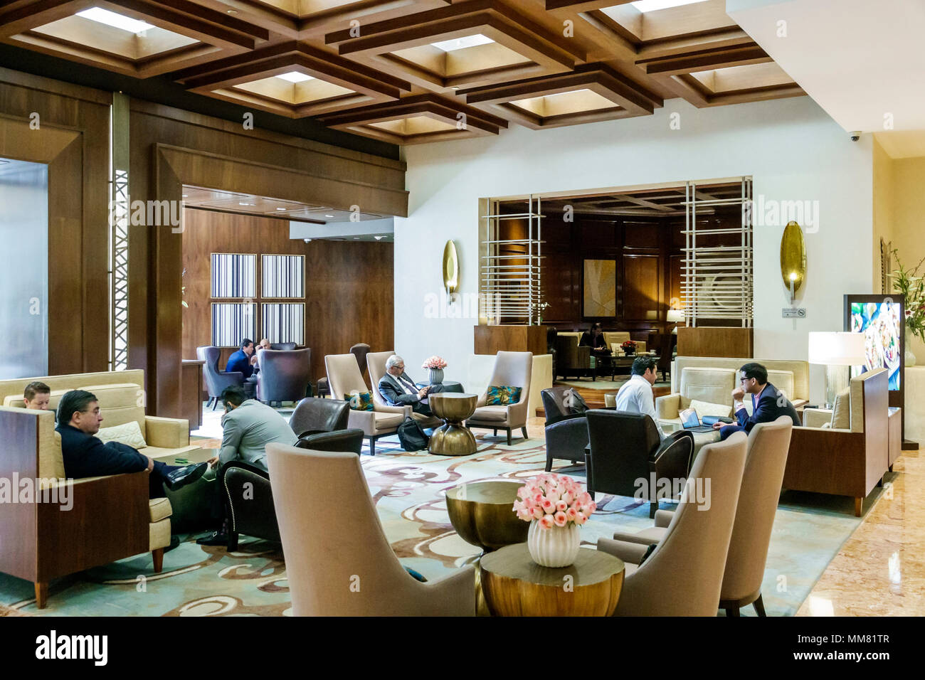 Marriott Hotel Reception Desk High Resolution Stock Photography and ...