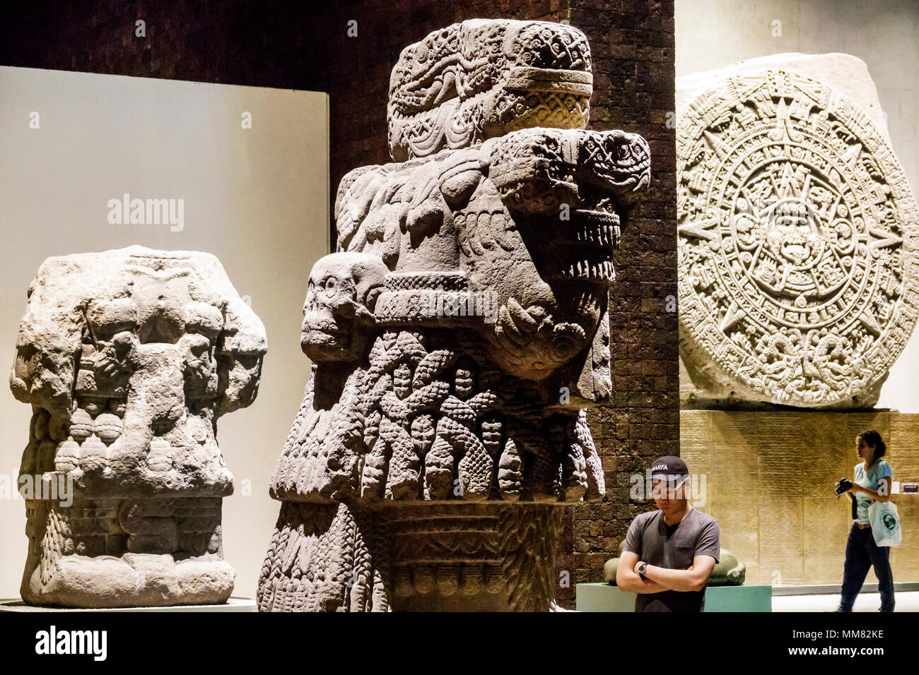 Exhibit exhibition collection aztec empire monumental sculpture hi-res ...