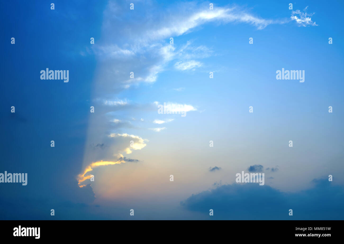 Sunset / sunrise with clouds, light rays and other atmospheric effect ...