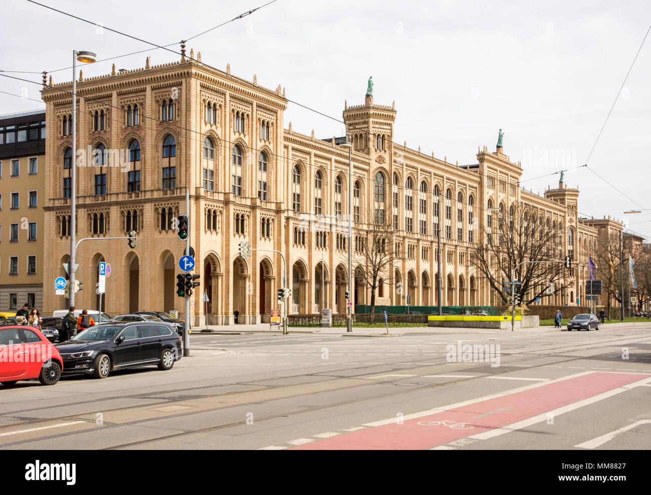 Building of the government of upper bavaria hi-res stock photography ...