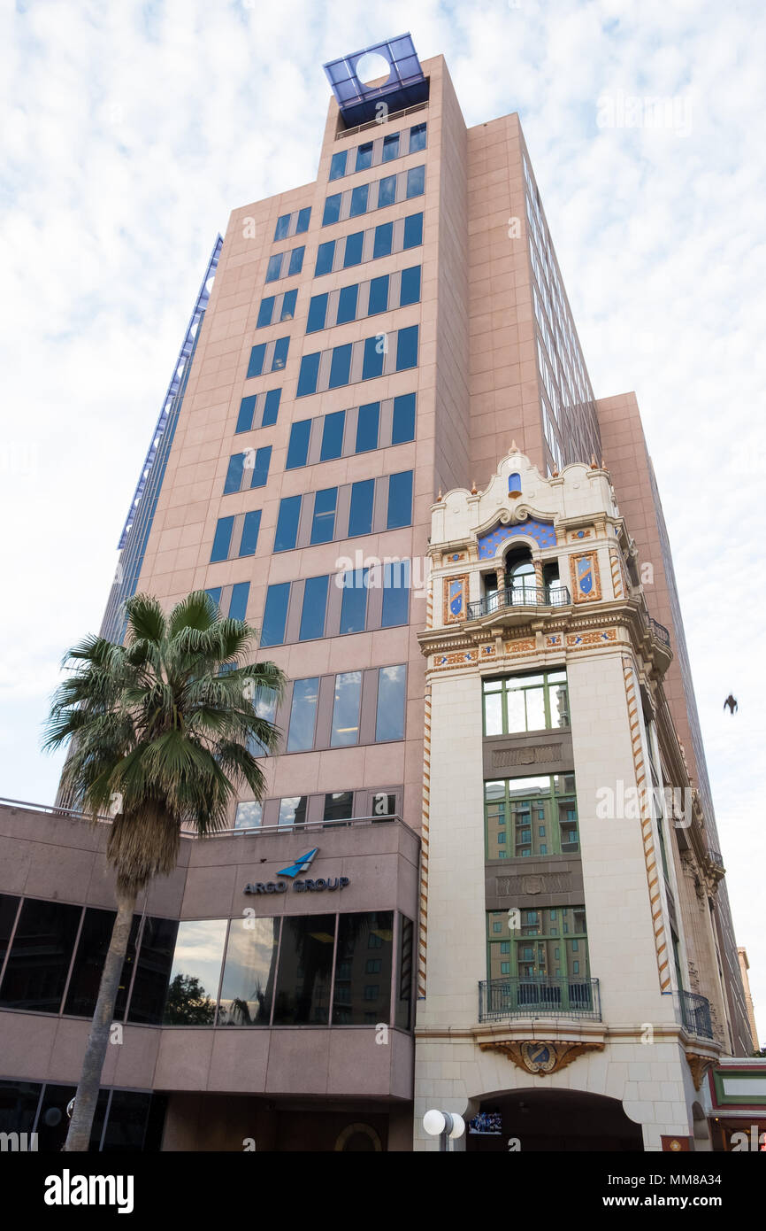 Building Contrast Juxtaposition Stock Photo - Alamy