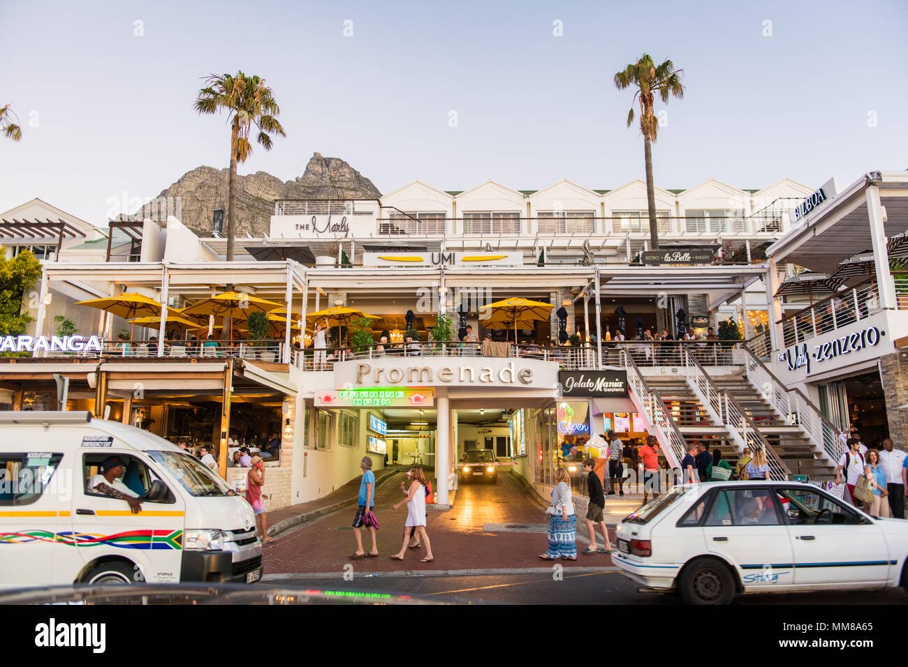 Camps bay promenade hi-res stock photography and images - Alamy