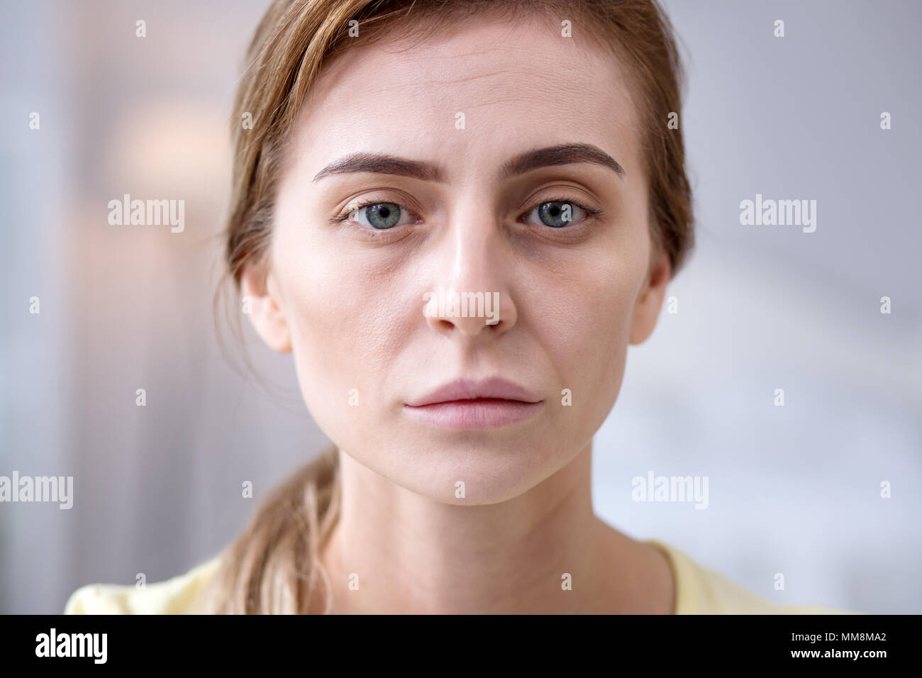 Woman eating alone sad hi-res stock photography and images - Alamy