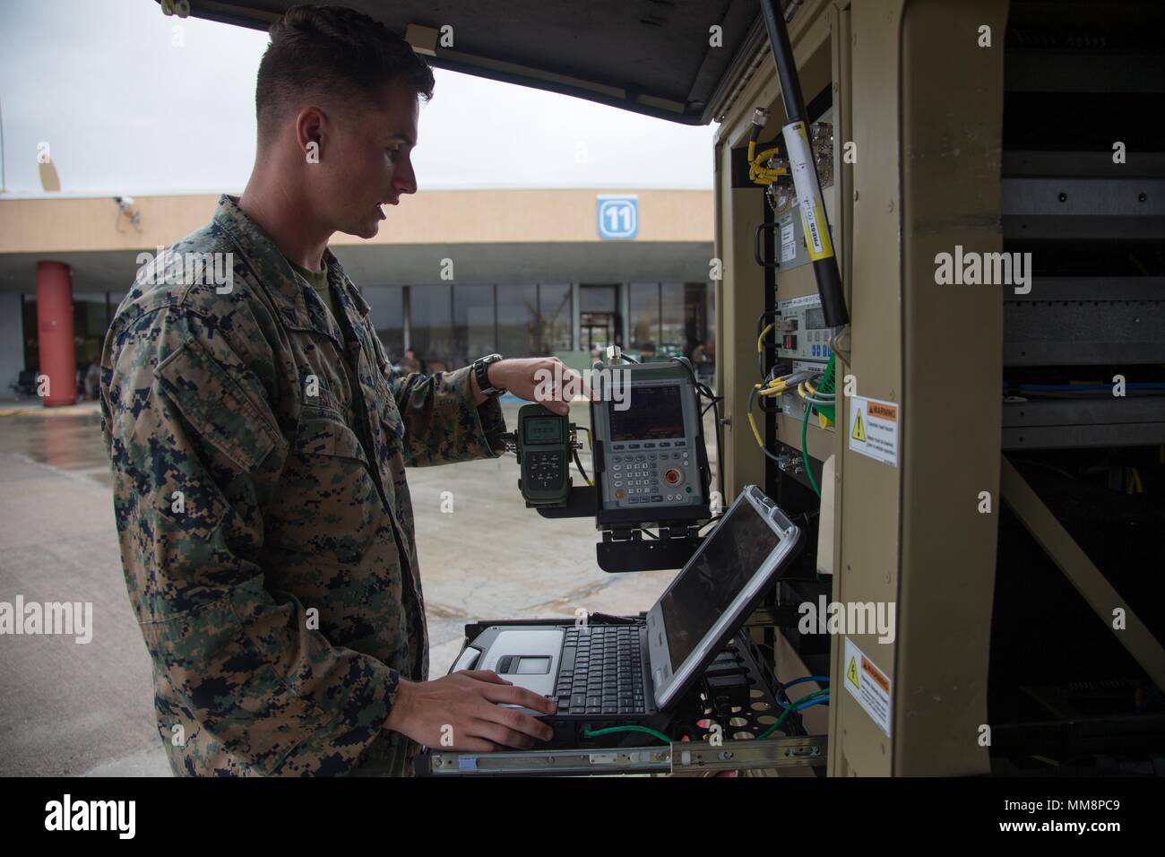 Thomas slusser hi-res stock photography and images - Alamy