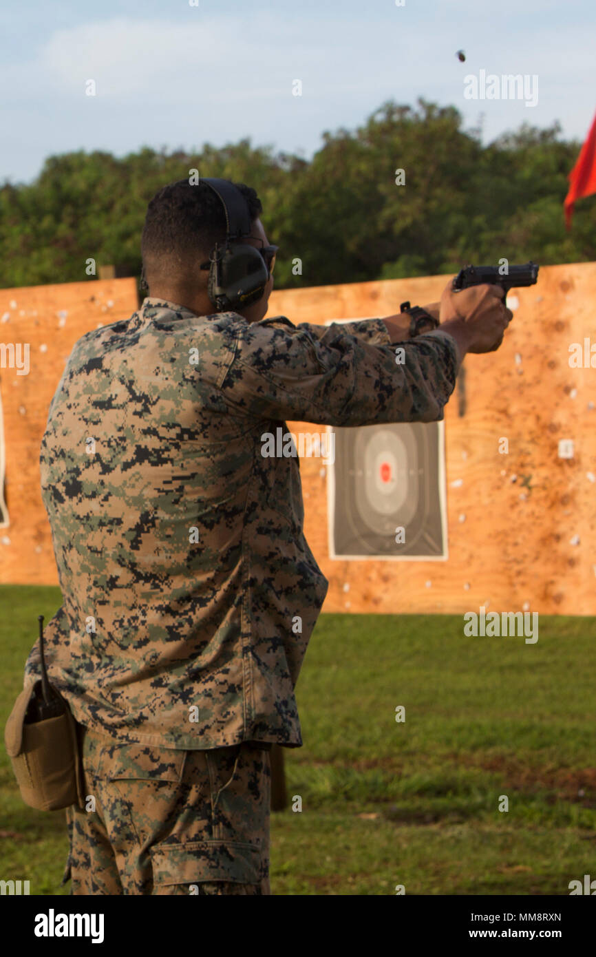 M16a1 rifle hi-res stock photography and images - Alamy