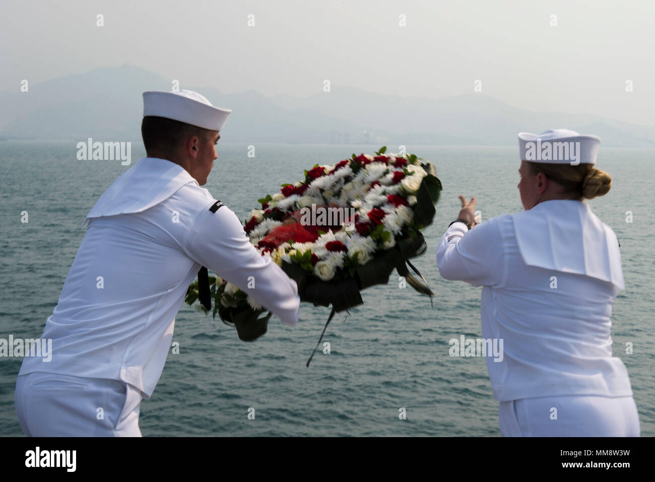 Hmas perth java sea hi-res stock photography and images - Alamy