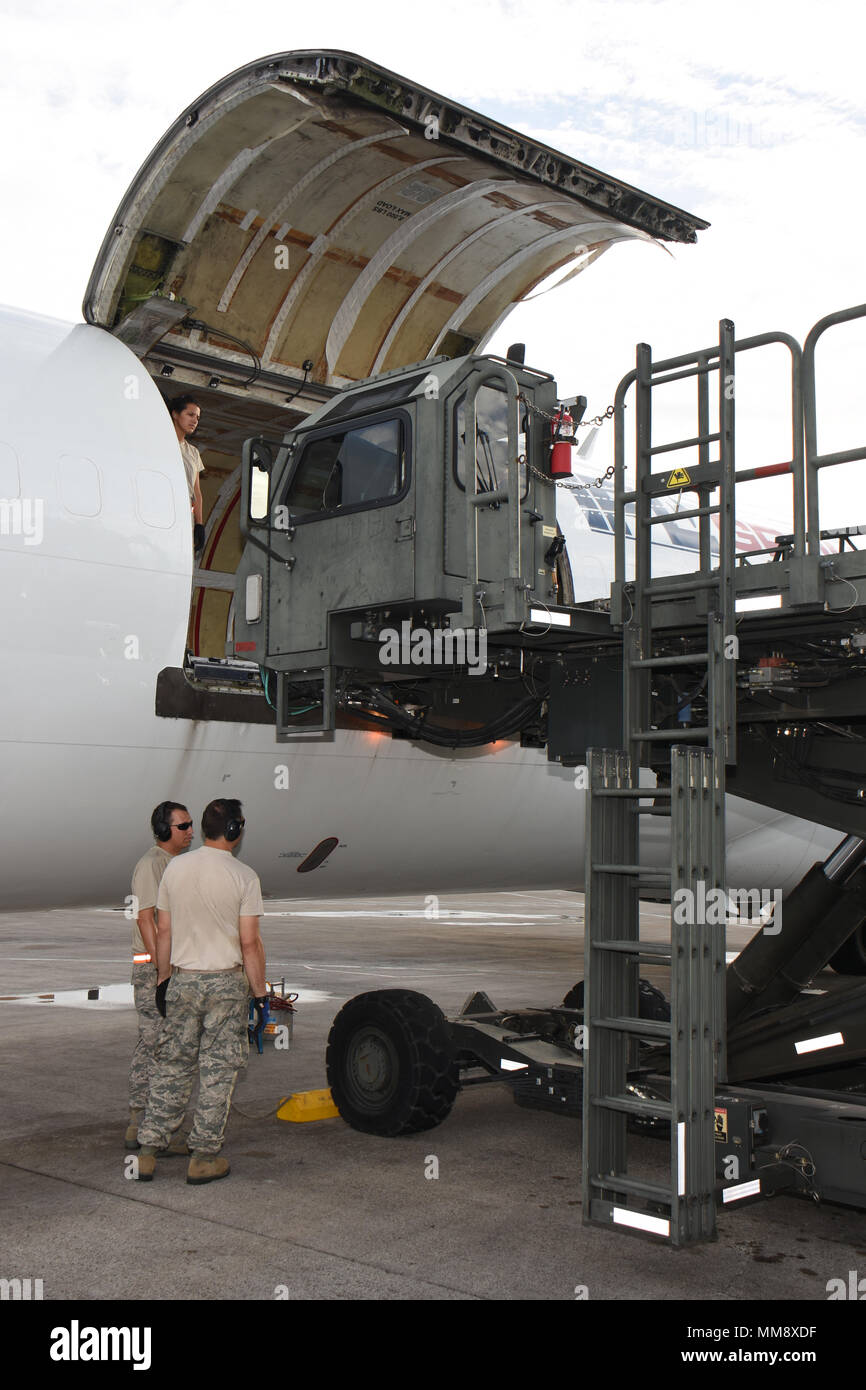 Halvorsen loader hi-res stock photography and images - Alamy
