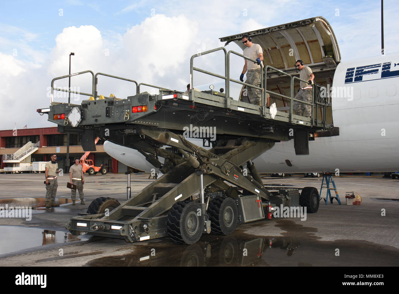 Halvorsen Loader High Resolution Stock Photography and Images - Alamy