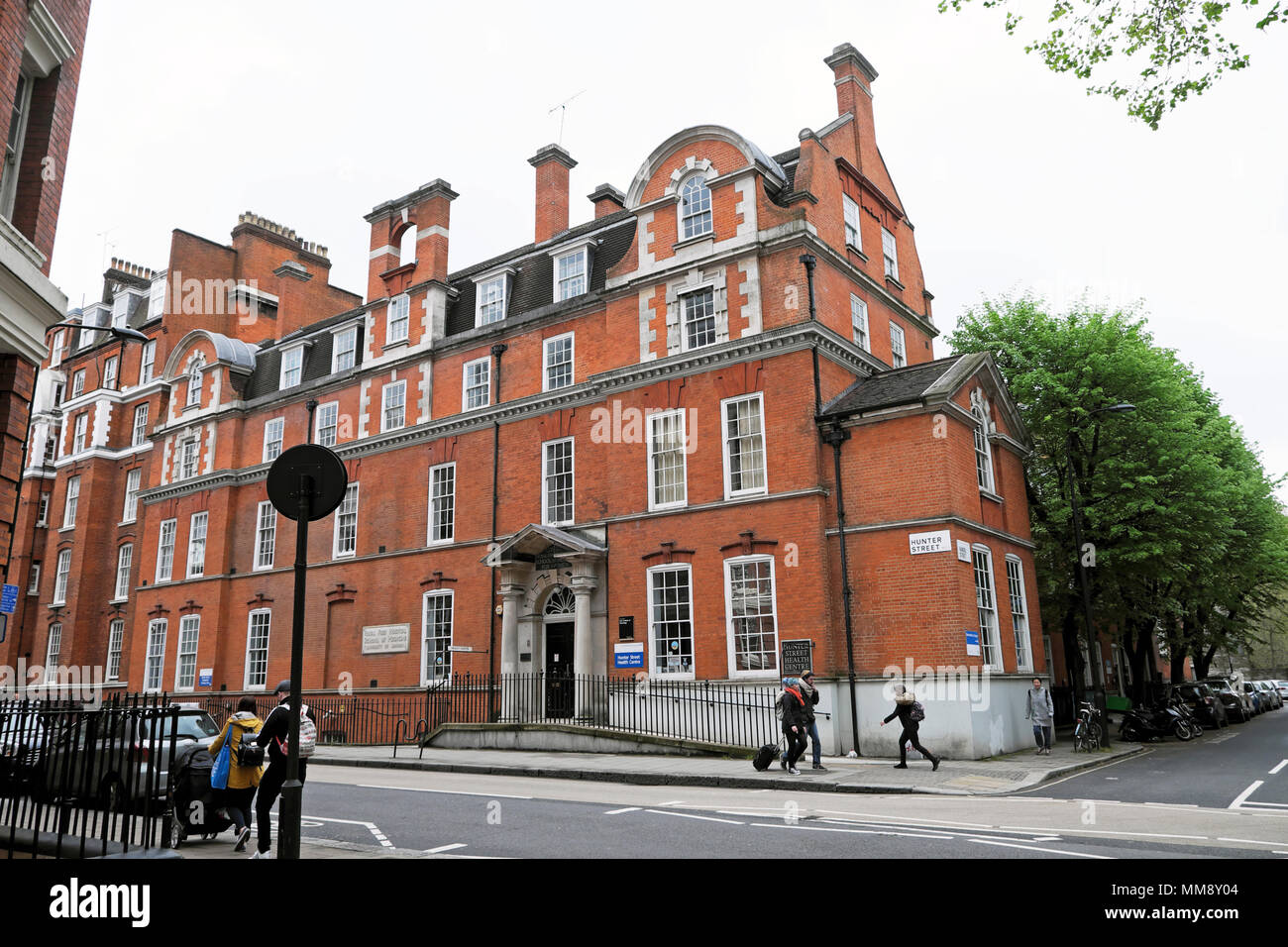Exterior view of the Hunter Street Health Centre building on Hunter ...