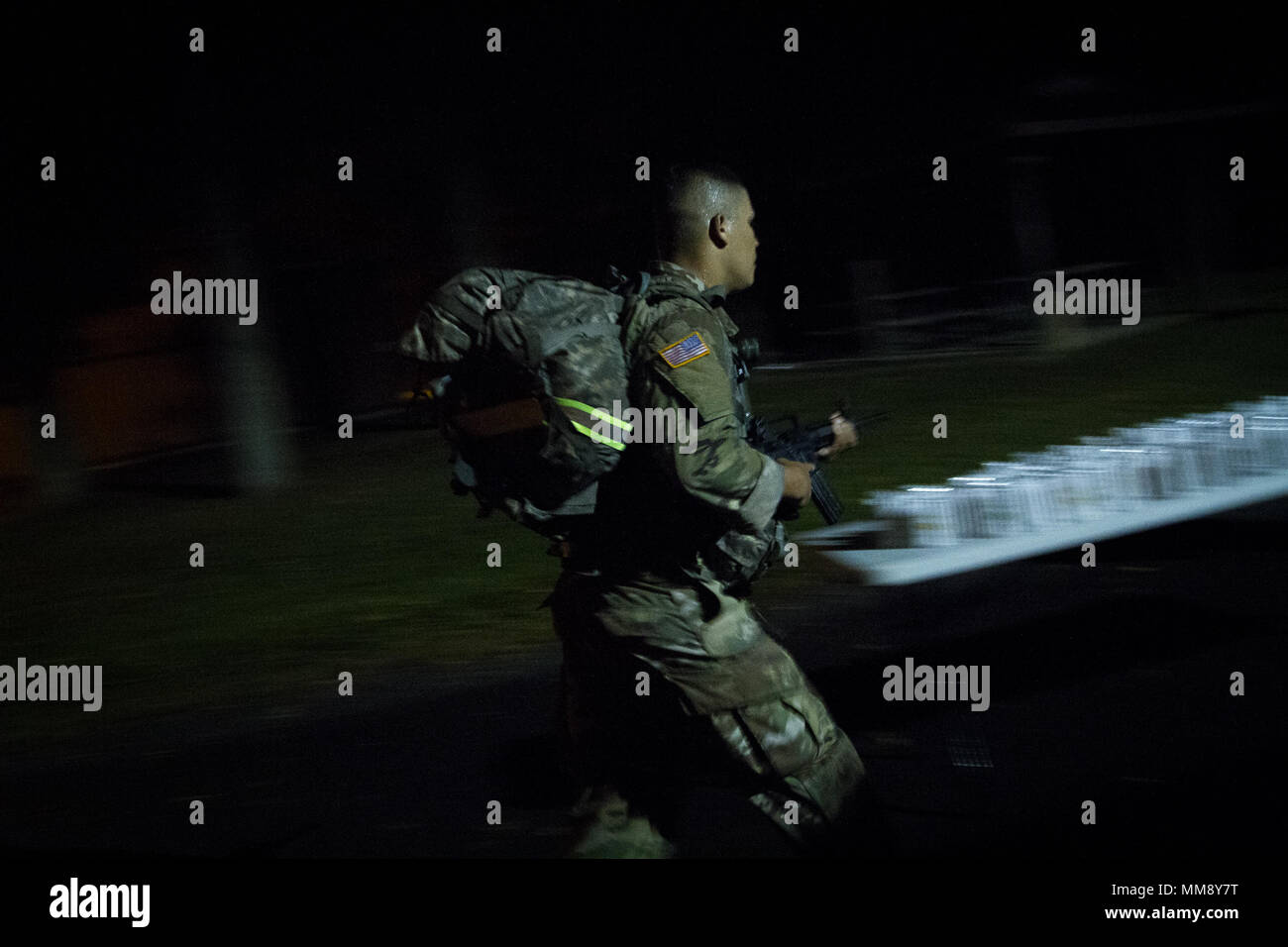 Assault course 307-16. Bravo Company, Army National Guard Warrior ...