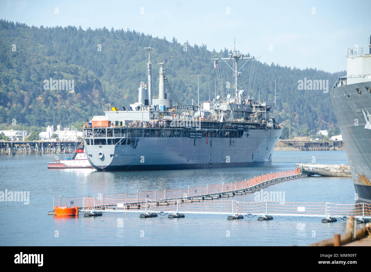 PORTLAND, Ore. (Sept. 15, 2017) — The submarine tender USS Frank Cable ...