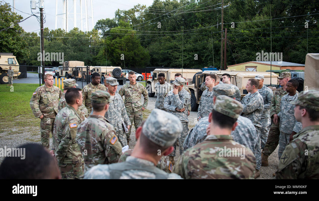 1 118 infantry battalion hi-res stock photography and images - Alamy