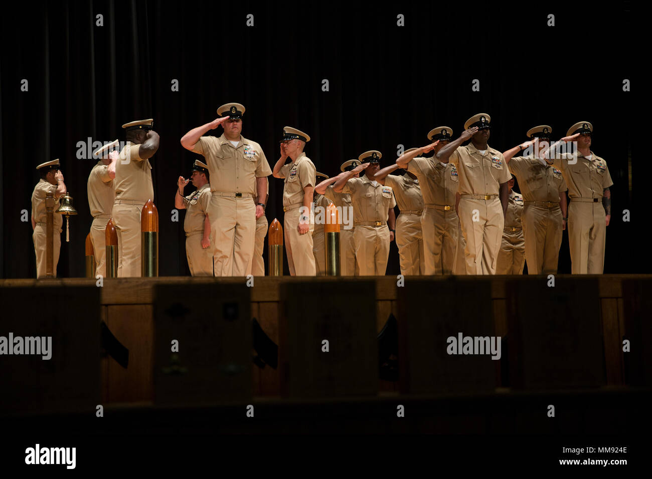 A navy officer saluting hi-res stock photography and images - Alamy