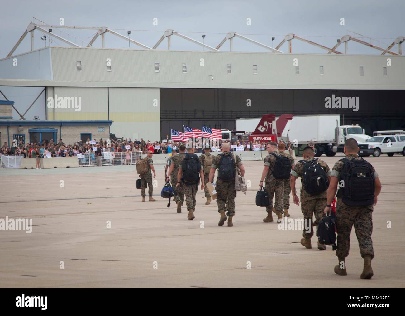 Marines with Marine Fighter Attack Squadron (VMFA) 232 “Red Devils ...