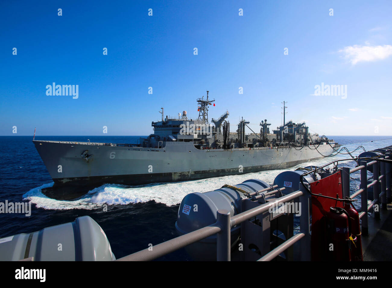 USNS Supply (T AOE 6), a Naval fleet auxiliary force refueling ship ...