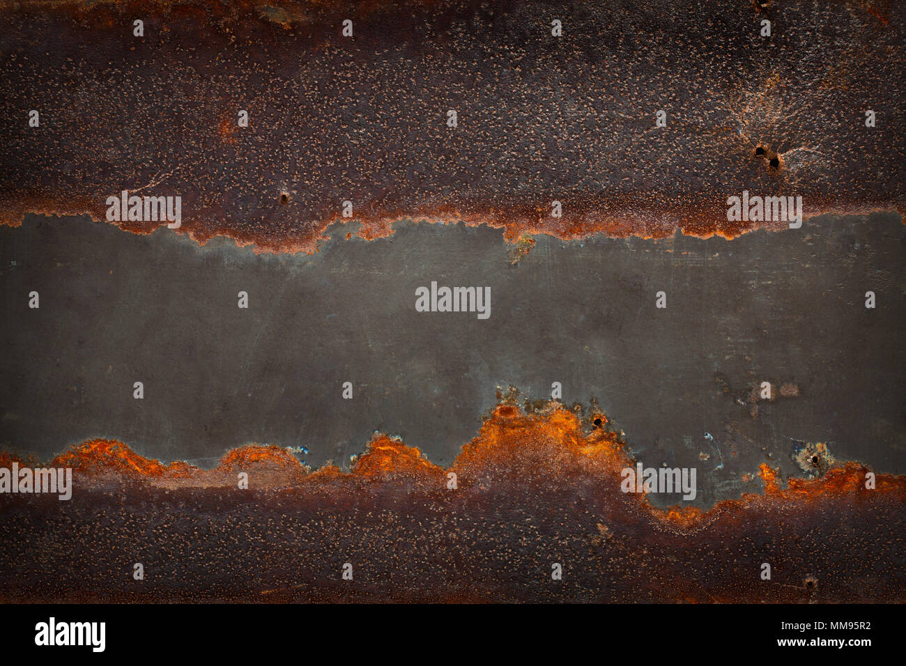 Flat rusty sheet of roofing iron Stock Photo - Alamy