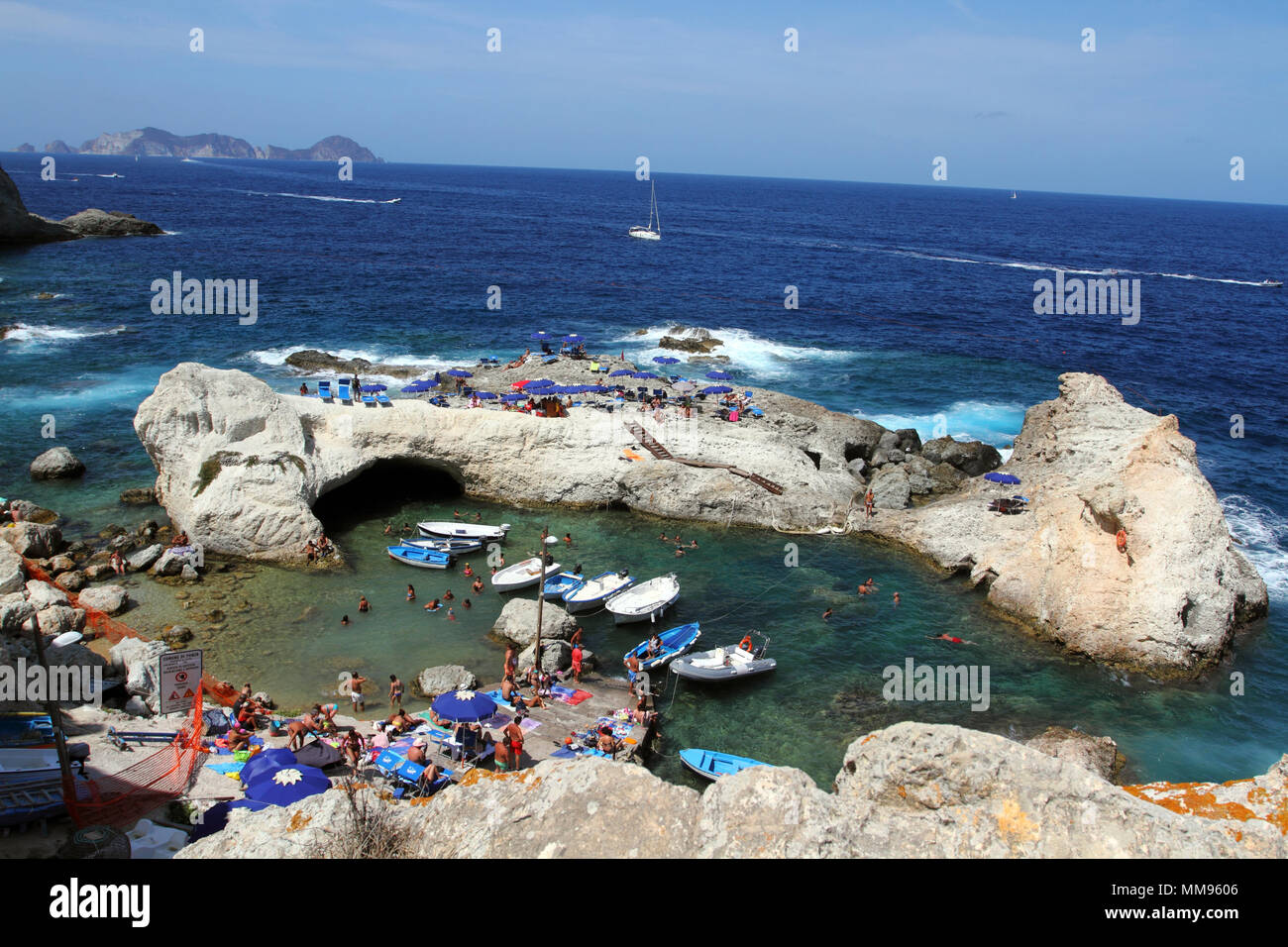 Ponza island hi-res stock photography and images - Alamy