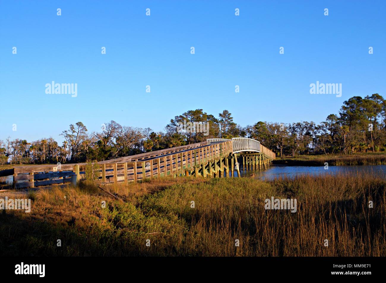 Fripp island bridge hi-res stock photography and images - Alamy