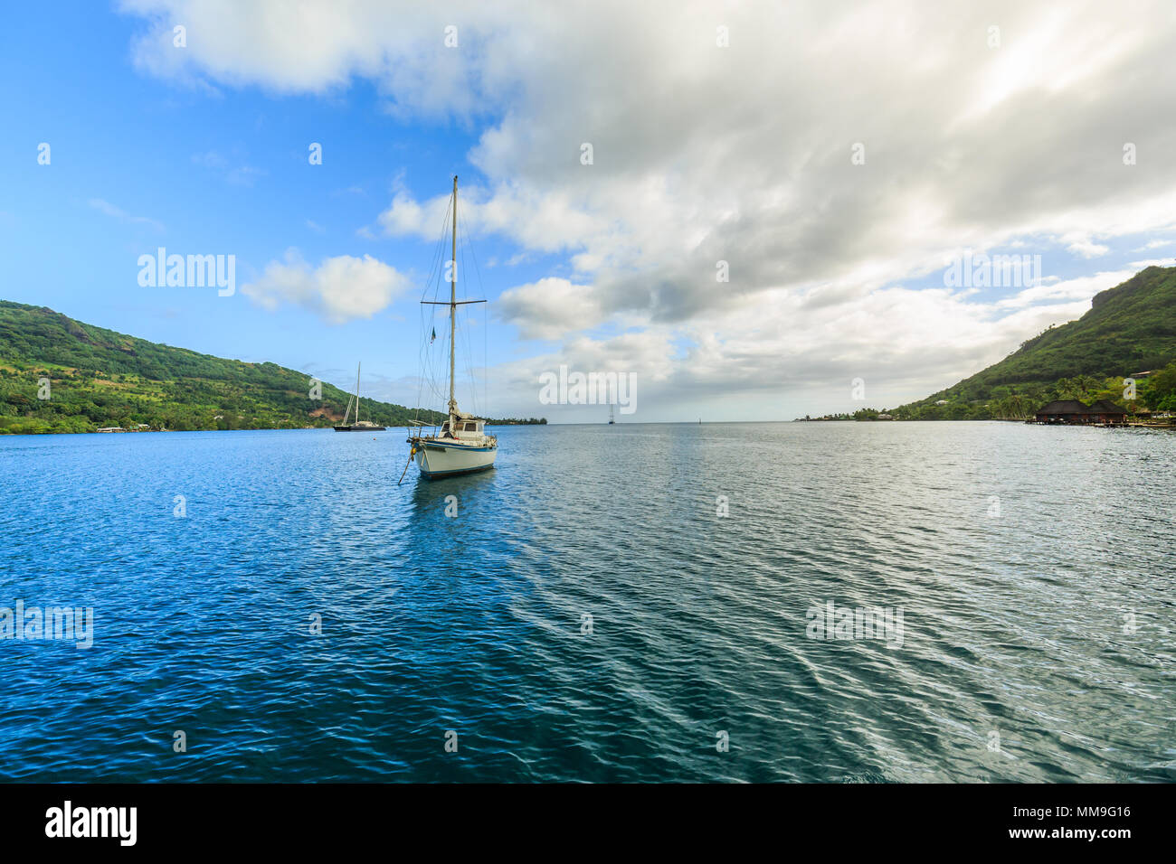 The Beautiful sea and sailing boats in Moorea Island at Tahiti PAPEETE ...