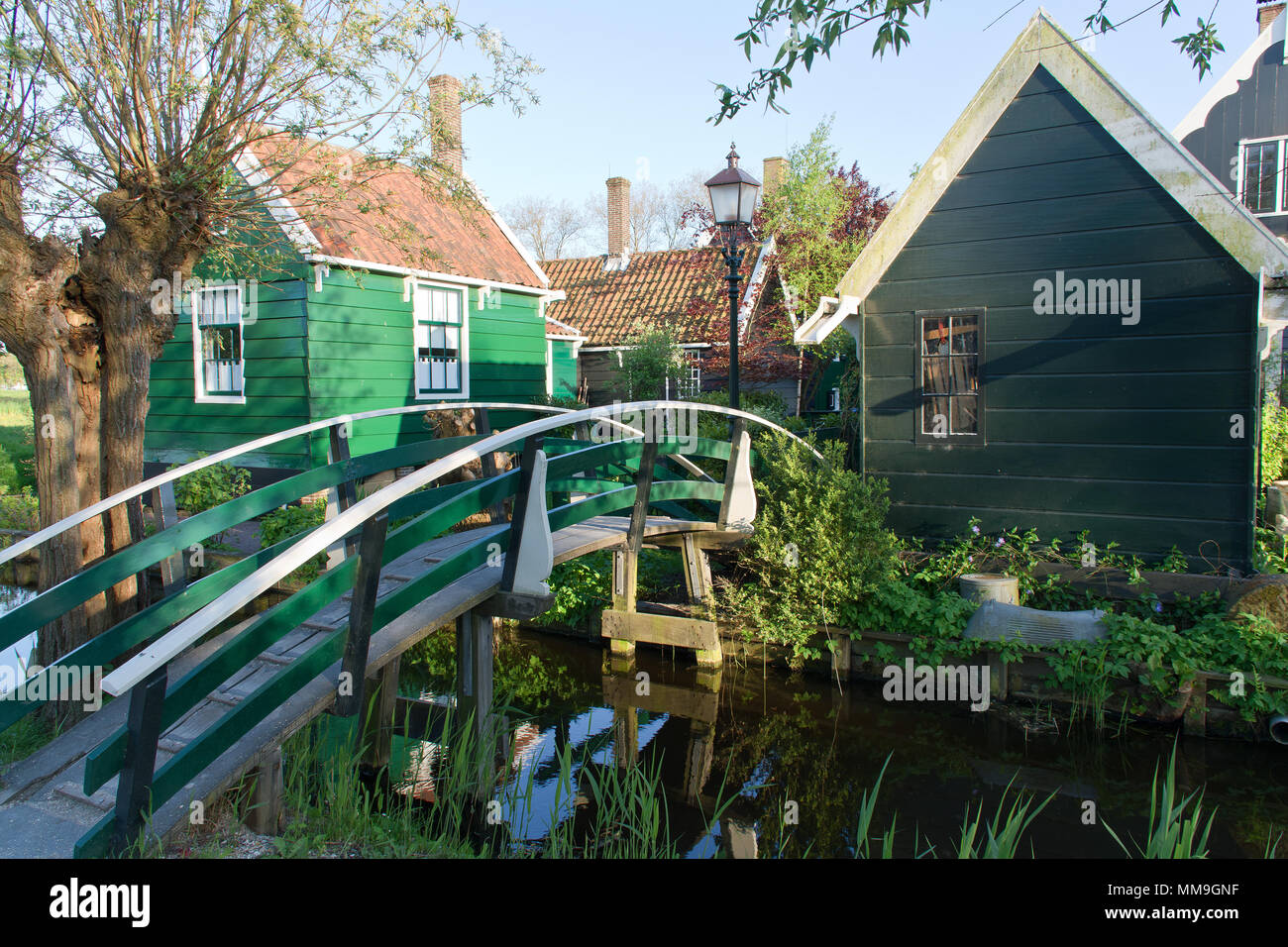 Traditional dutch arch bridge hi-res stock photography and images - Alamy