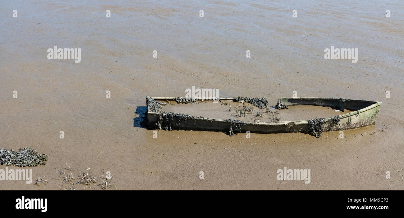 Submerged boat hi-res stock photography and images - Alamy