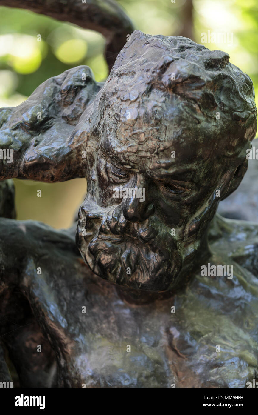 Statue in Rodin Museum in Paris Stock Photo - Alamy