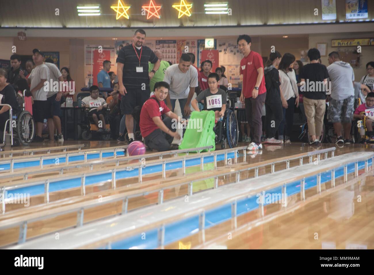 Hinata bowl hi-res stock photography and images - Alamy