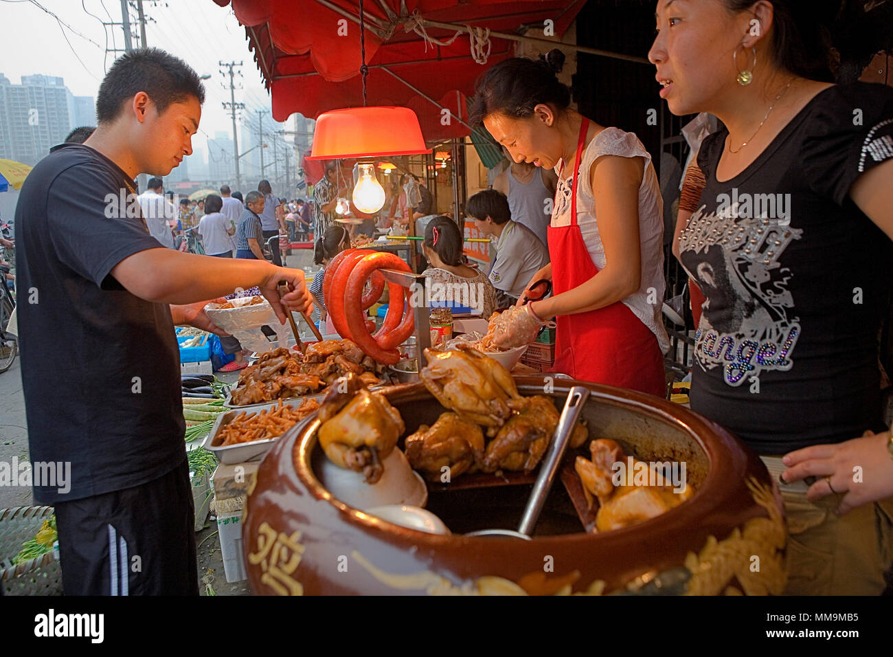 Stall road hi-res stock photography and images - Alamy
