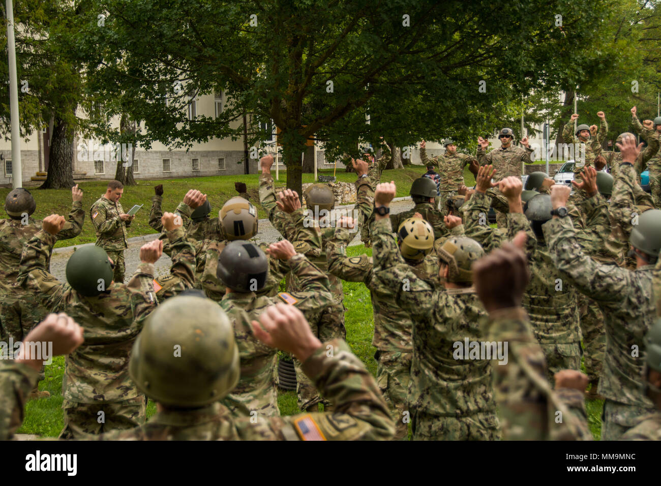 Green Berets and Paratroopers from across 1st Battalion, 10th Special ...